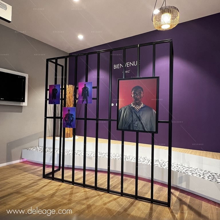 Grille d'exposition verticale pour tableau - Store Deléage