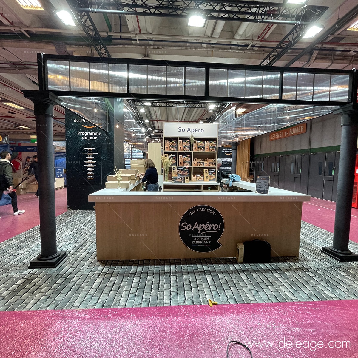 Reconstitution d'un décor avec impression sur Makrolon : Deléage